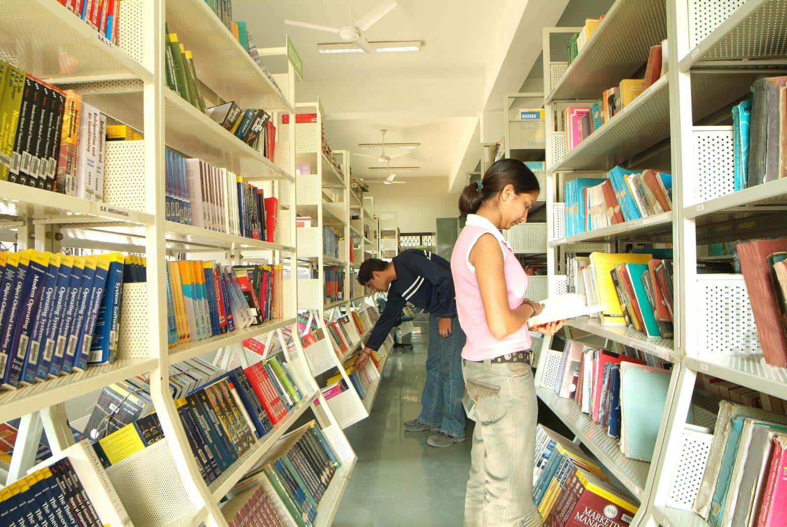 DYP College of Engineering & Technology